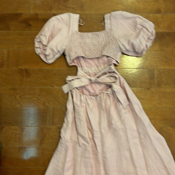 Astr | Dresses | Astr Dusty Rose Puff Sleeve Dress | Poshmark